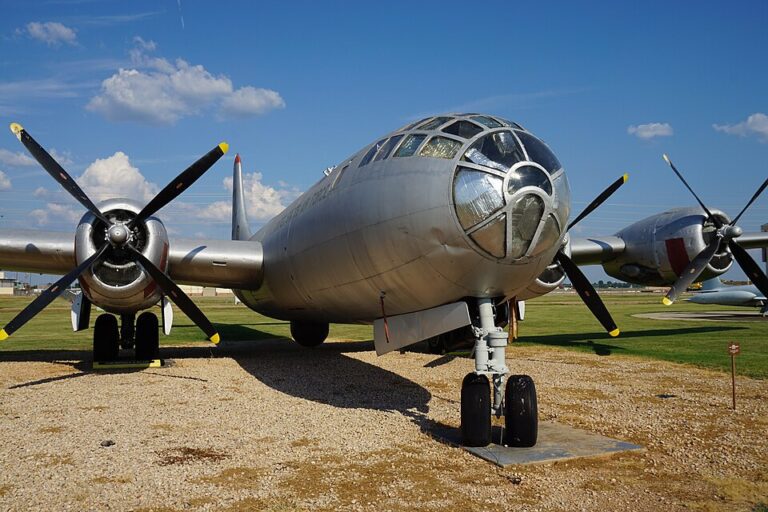 Top 5 Must-See Aircraft At The National Museum Of The US Air Force ...